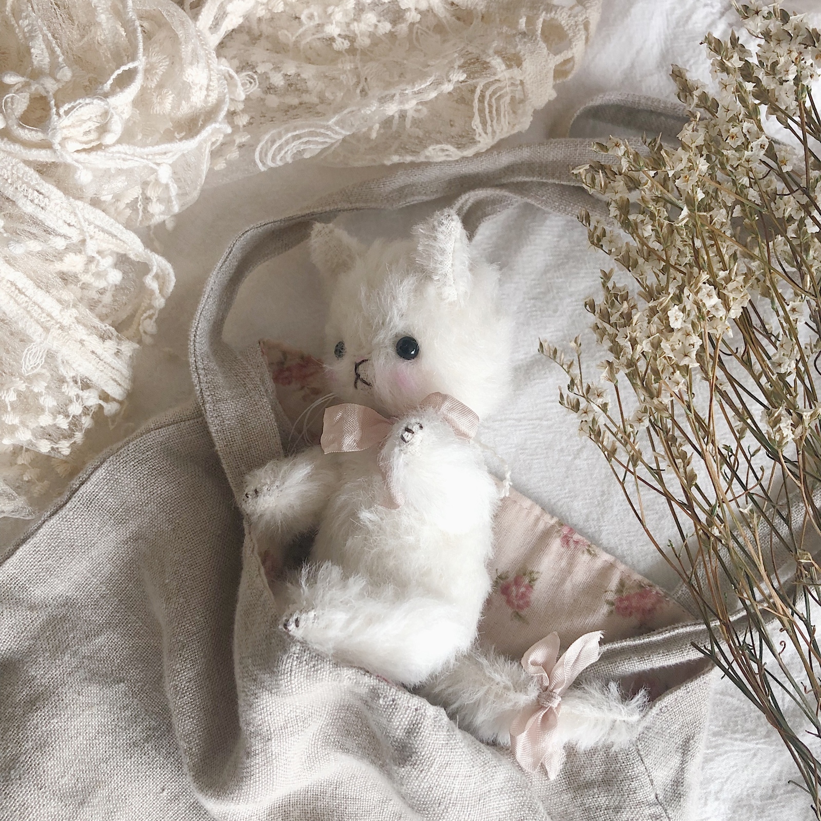 Little white cat ♡♡♡ pupu BEAR | minne 日本最大級のハンドメイド・手作り通販サイト