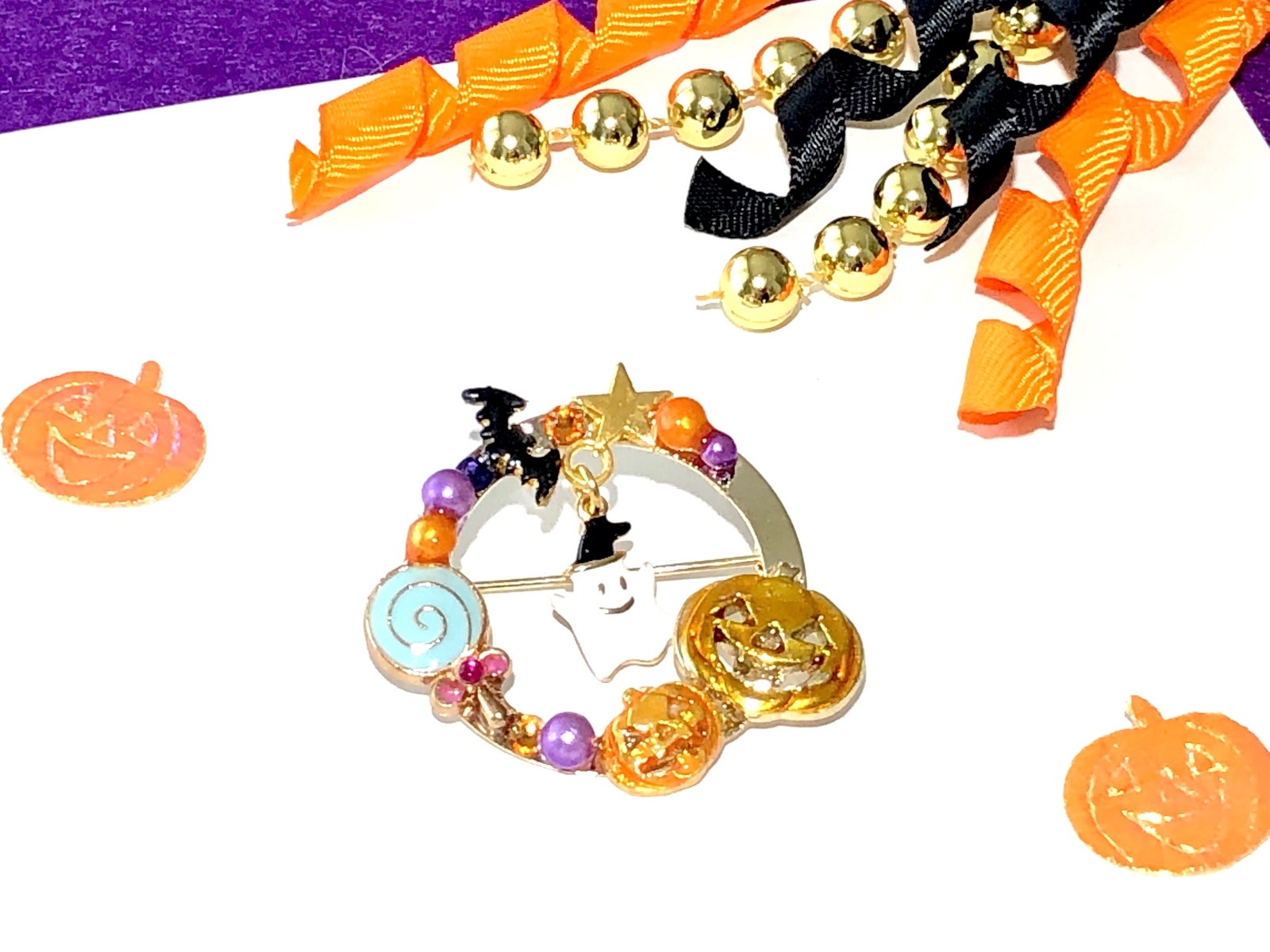 トリックオアトリート ハロウィンのブローチ - SOEUR FLEUR'S GALLERY | minne 国内最大級のハンドメイド・手作り通販サイト