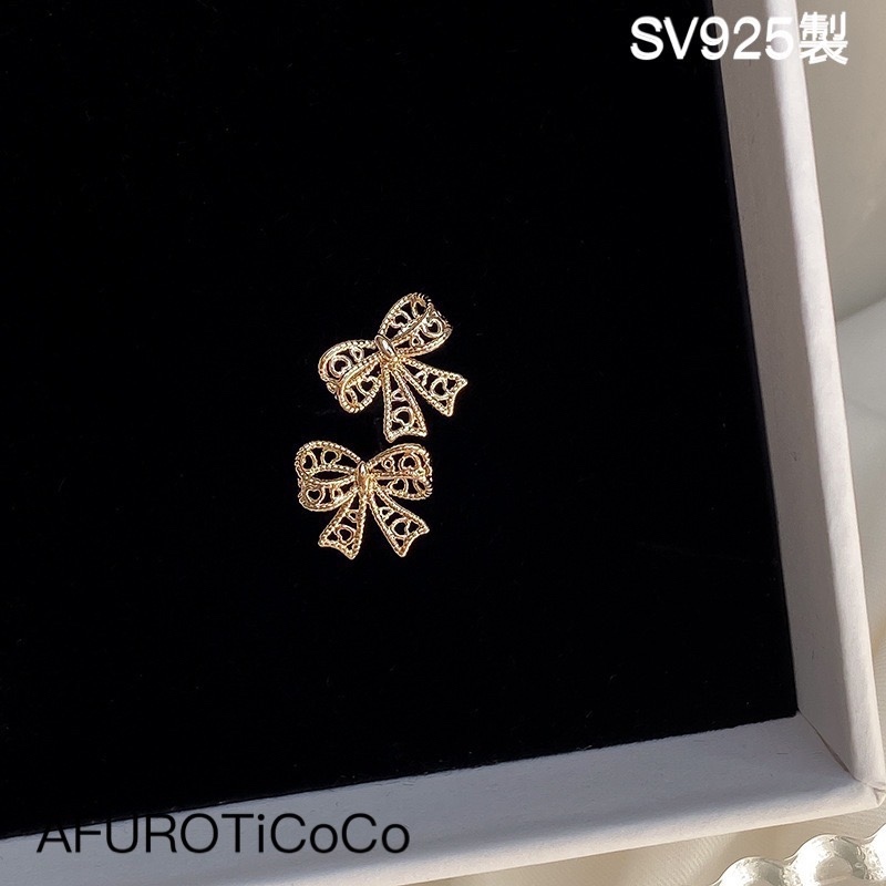シルバー925 レース リボン ピアス 小ぶり つけっぱなし SV925 セカンドピアス 華奢 小さめ 重ねつけ - afuroticocom | minne 国内最大級のハンドメイド・手作り ...