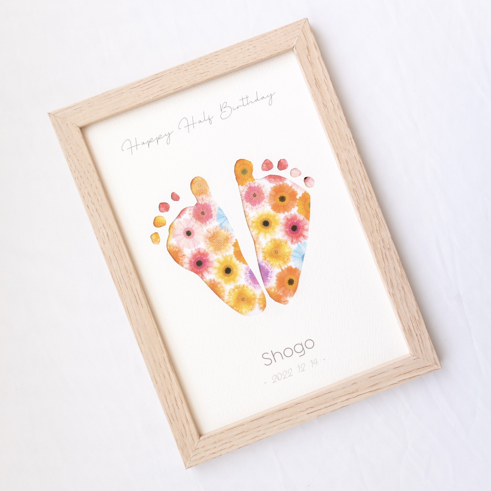 【ハーフバースデー】【A5サイズ】足あとブーケ 足形 ハーフバースデー - nico time | minne 国内最大級のハンドメイド・手作り通販サイト