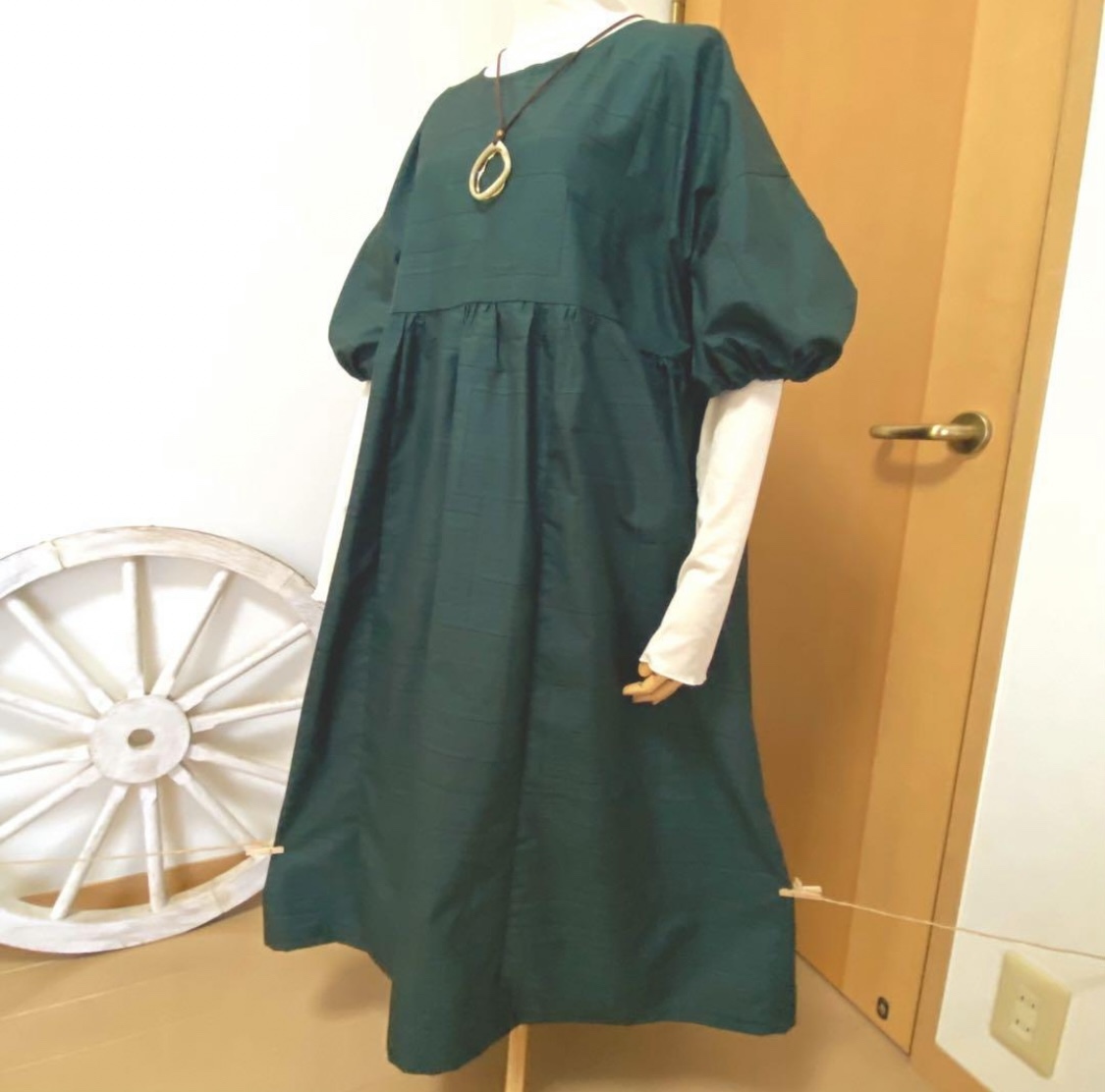 【大島紬】着物リメイク 正絹 バルーン袖ワンピース - mint.mint.5 | minne 国内最大級のハンドメイド・手作り通販サイト