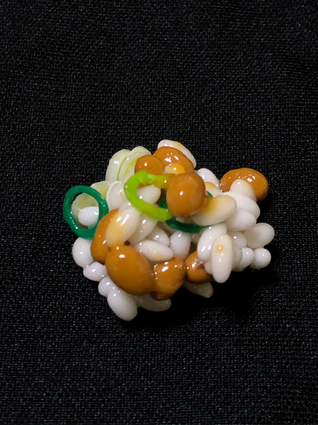 値下げしました！食べたいけれど食べられない納豆ご飯のマグネット | ハンドメイドマーケット minne