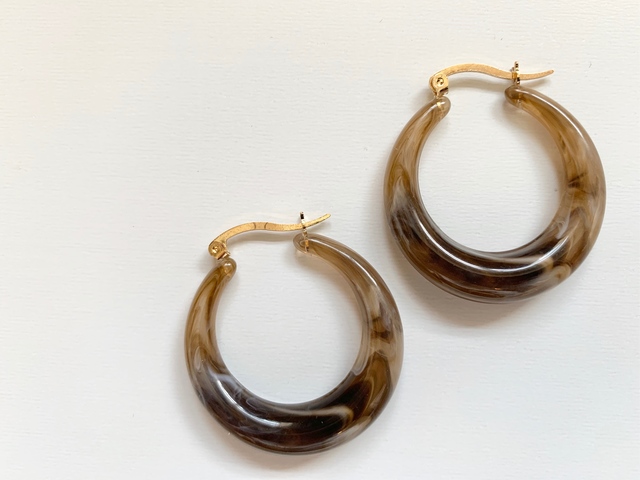【2pcs dark brown color】マーブルリングピアス | ハンドメイドマーケット minne
