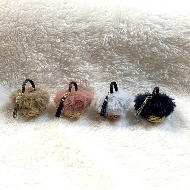 リカちゃんブライス ファーカゴバッグ（タッセル付き） | ハンドメイドマーケット minne